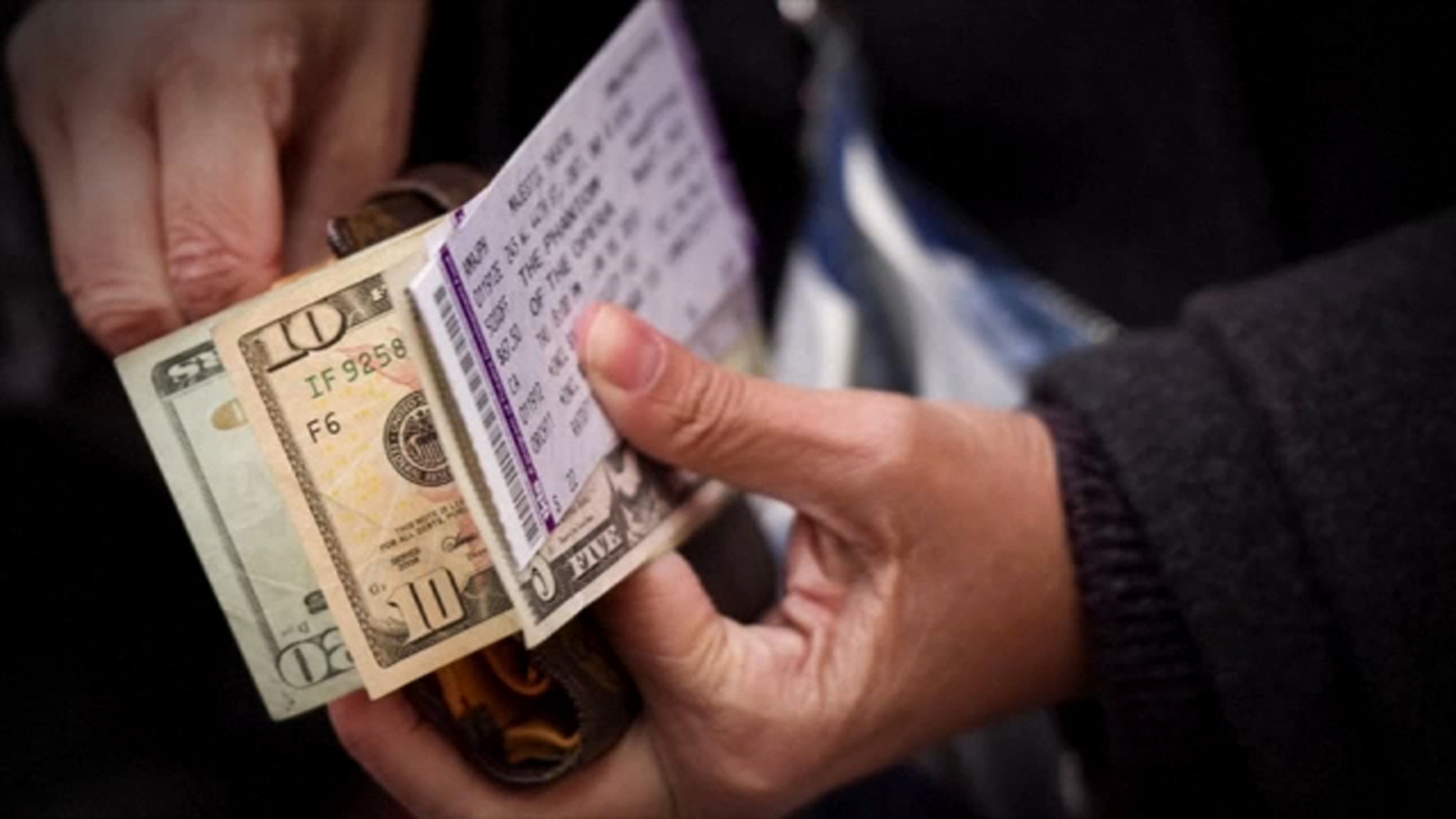 Understanding Ticketmaster's new up-front pricing - ABC7 New York