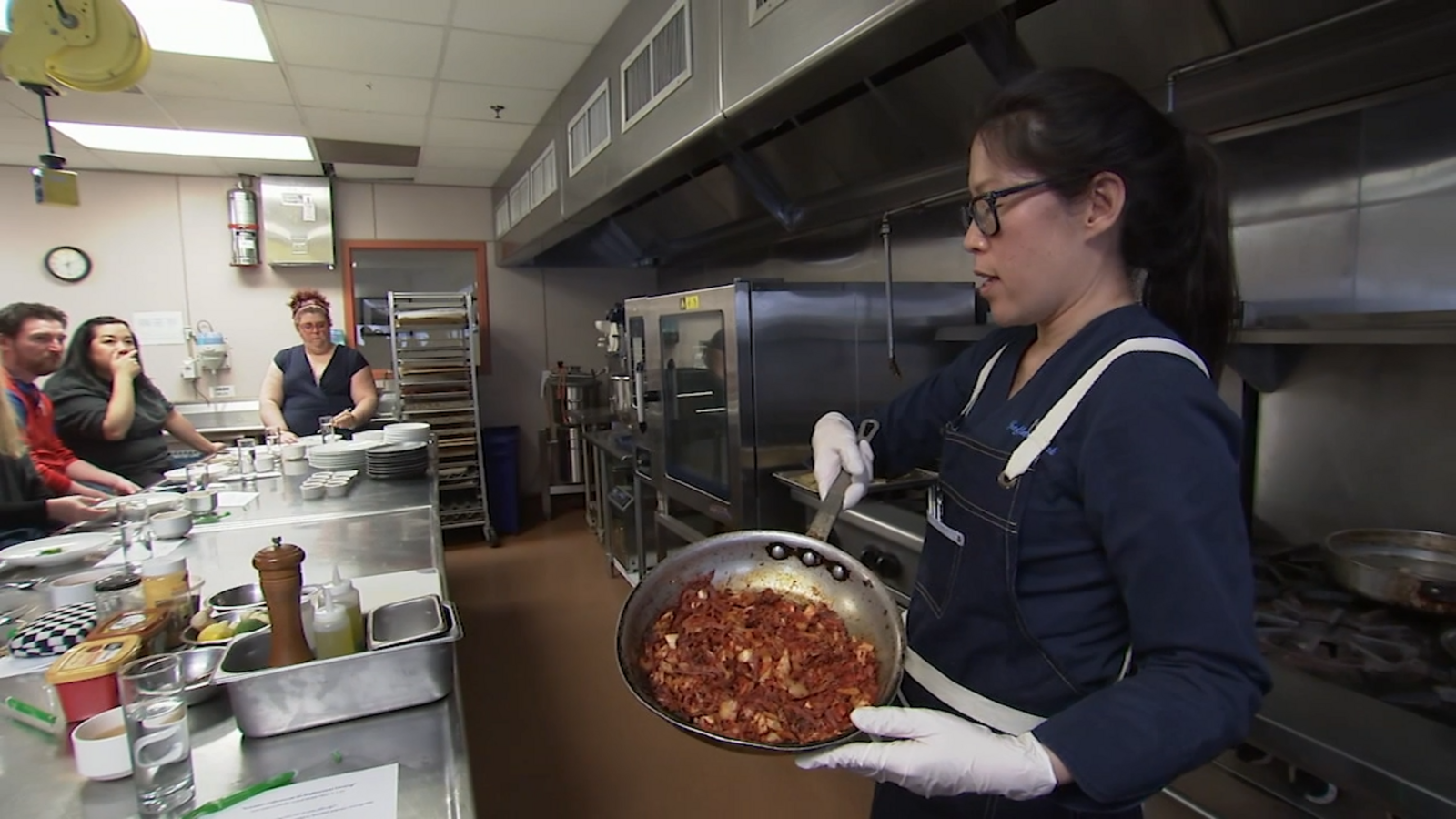 Eat Cetera Philly offers cooking classes from celebrity chef - 6abc ...