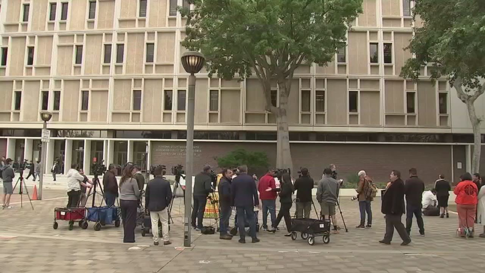 Immigration raid outside Pomona Home Depot prompts calls for due process for detained day ...