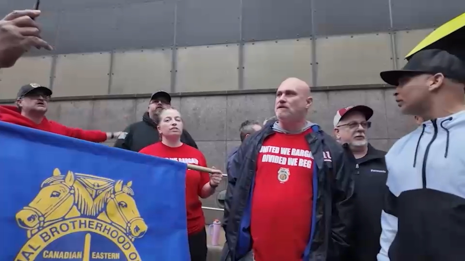 NJ Transit strike 2025 update: Deadline approaching to avert a walkout ...