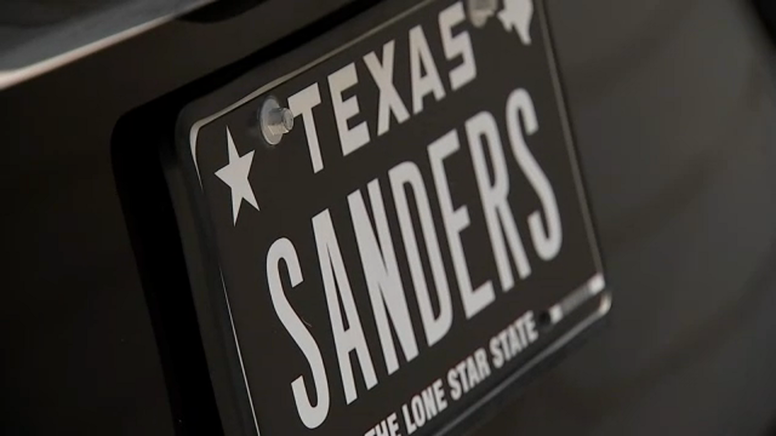 Houston driver disputing charges after duplicate 'SANDERS' license ...