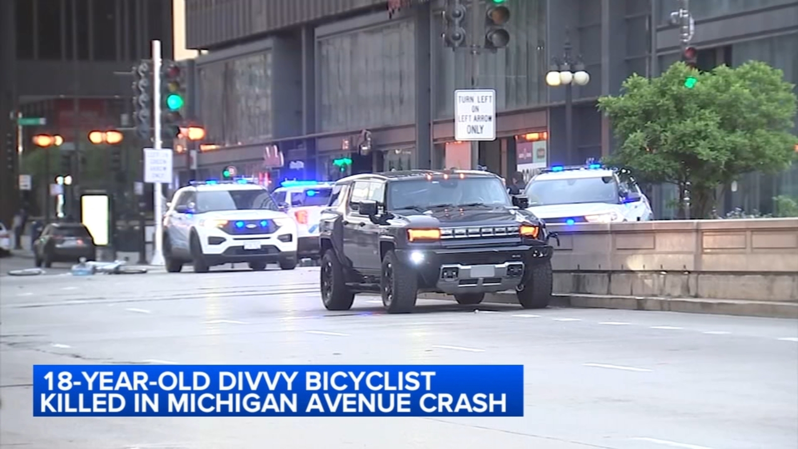 Bicyclist killed in crash on Michigan Avenue in Loop, Chicago police ...