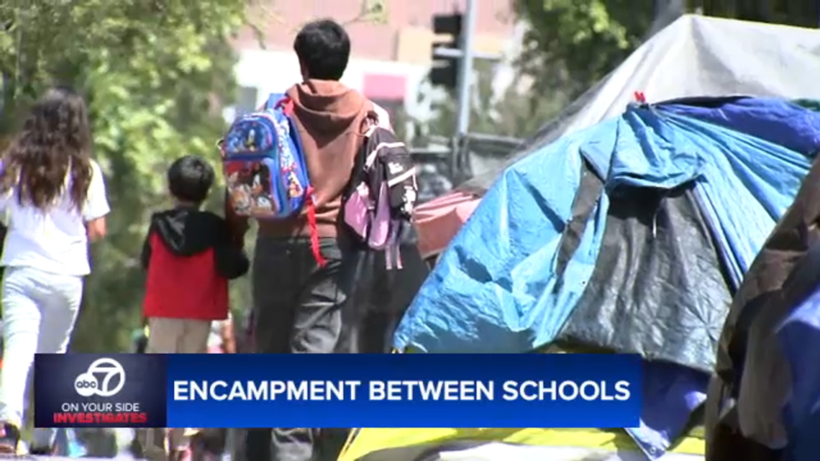 Los Angeles banned homeless encampments near schools, so why is 1 near 2 LAUSD campuses? - ABC7 ...