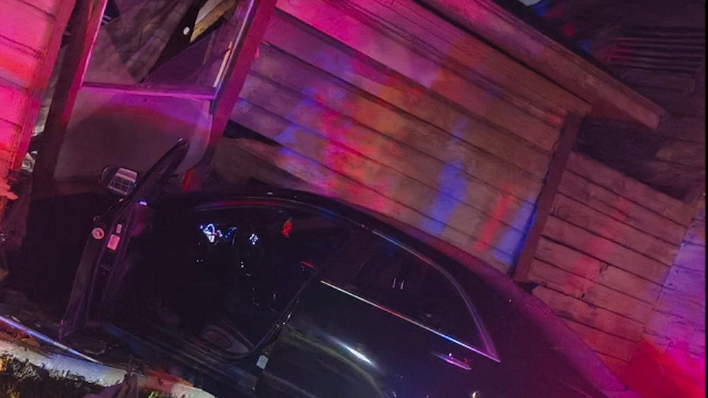 Driver in custody after leading high-speed chase around north Houston ...