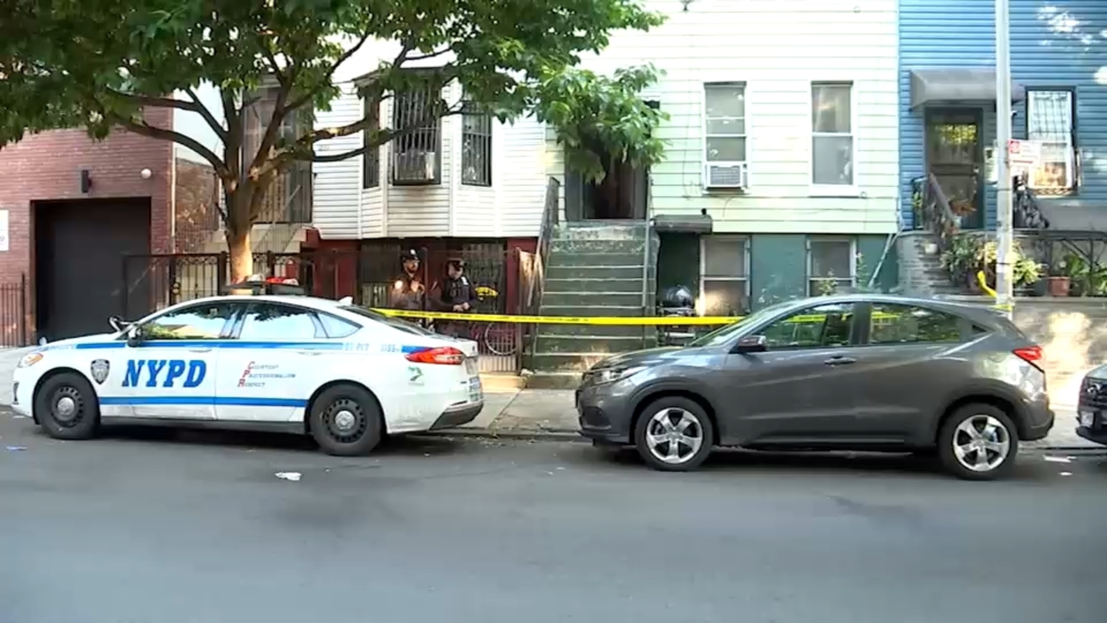 Man killed, another shot and injured in his eye in Bushwick, Brooklyn ...