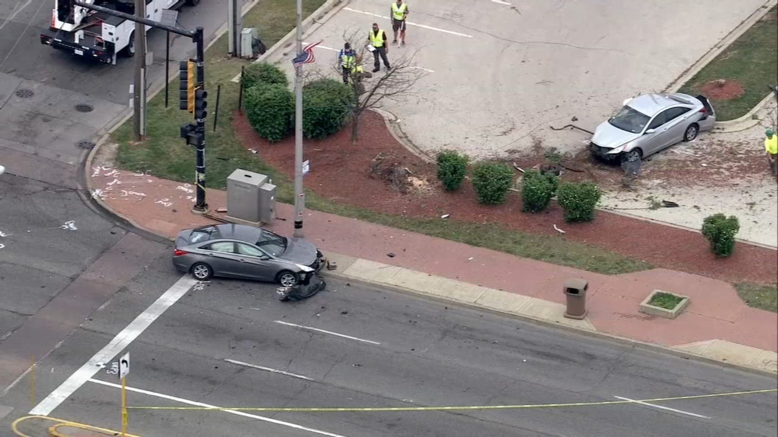 Evergreen Park crash today: Man killed in crash at 95th and Western ...