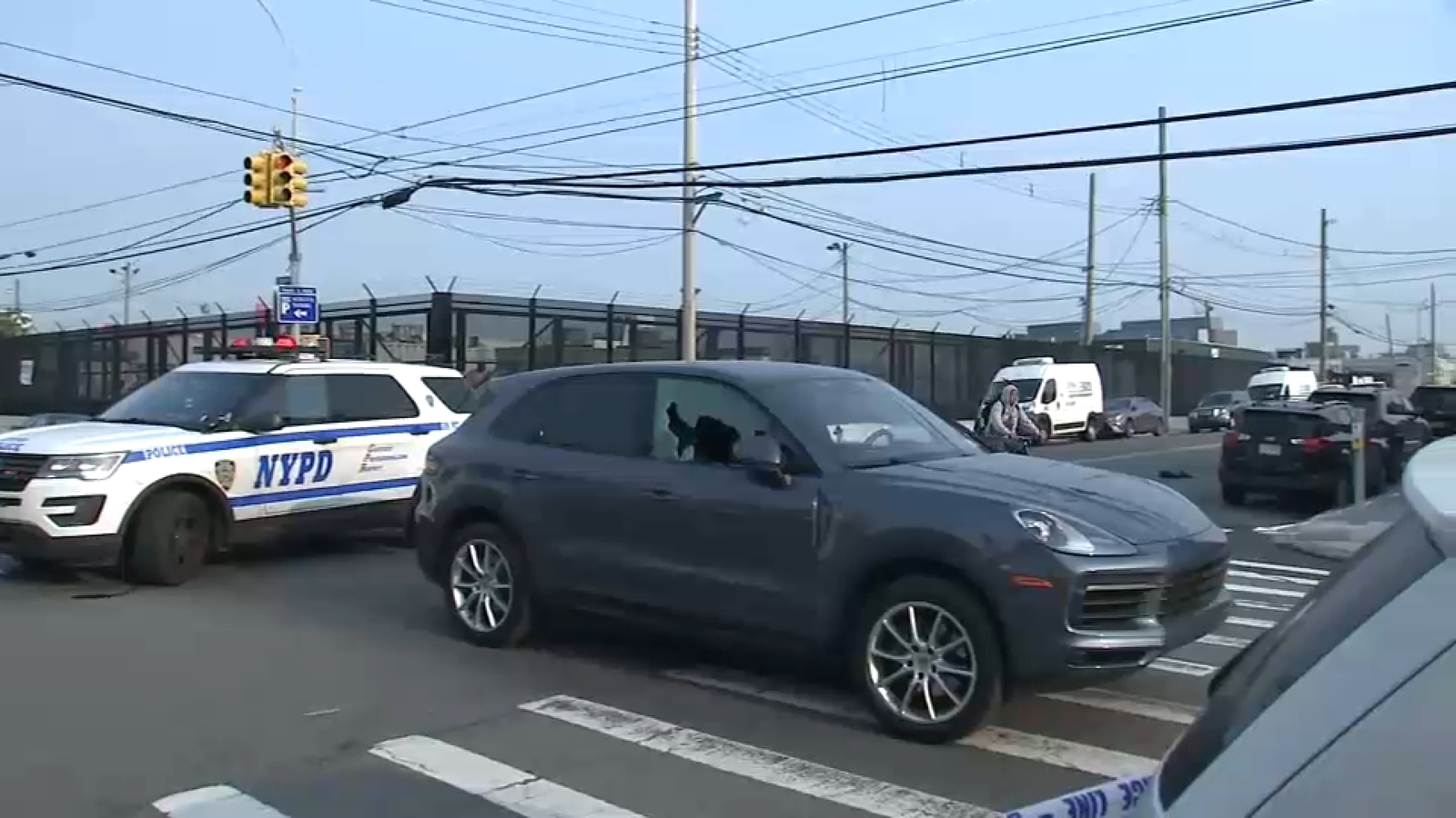 NYPD shoot at group of suspects allegedly stealing cars at dealership ...