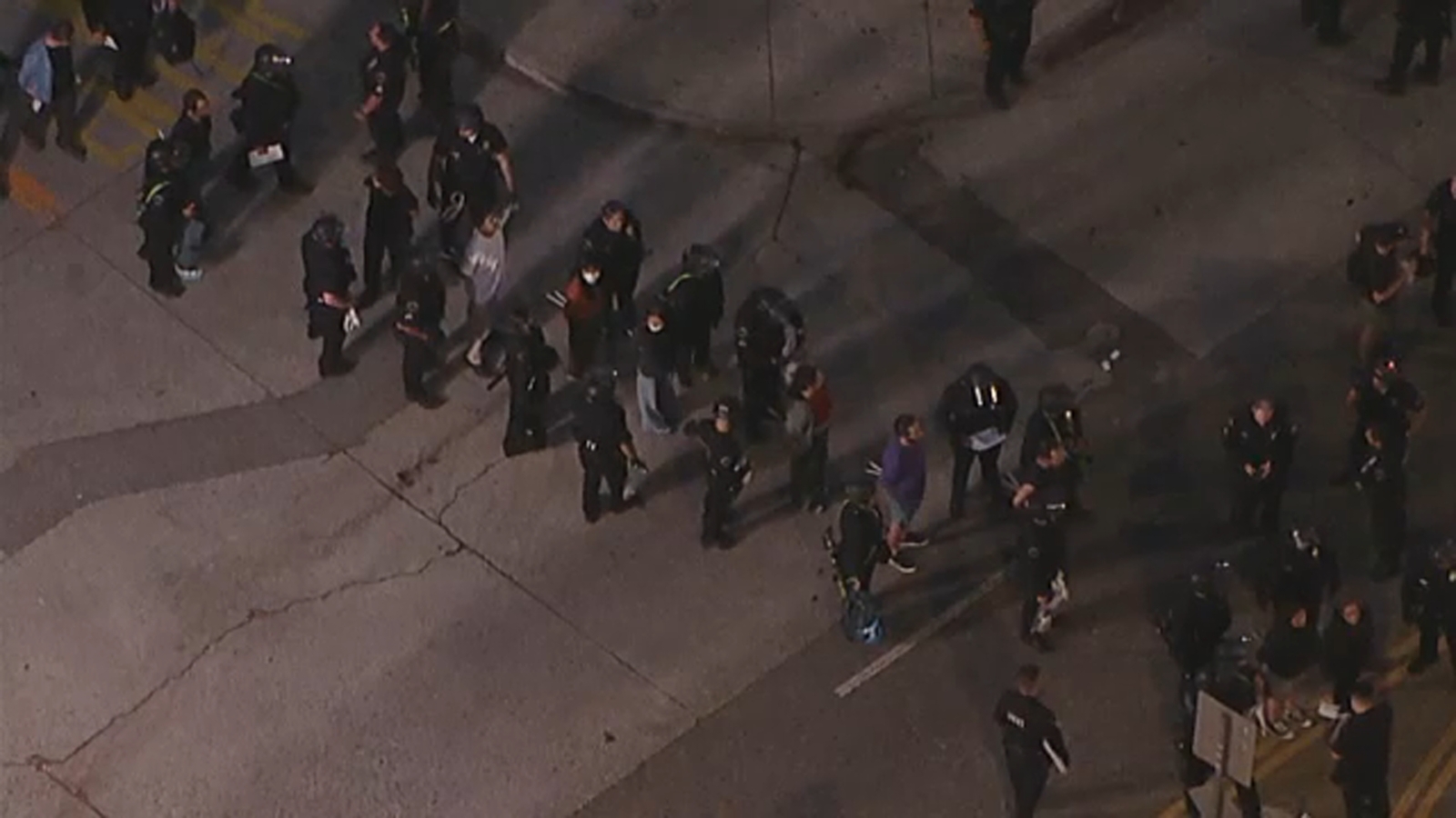 Multiple people detained for violating curfew in DTLA - ABC7 Los Angeles