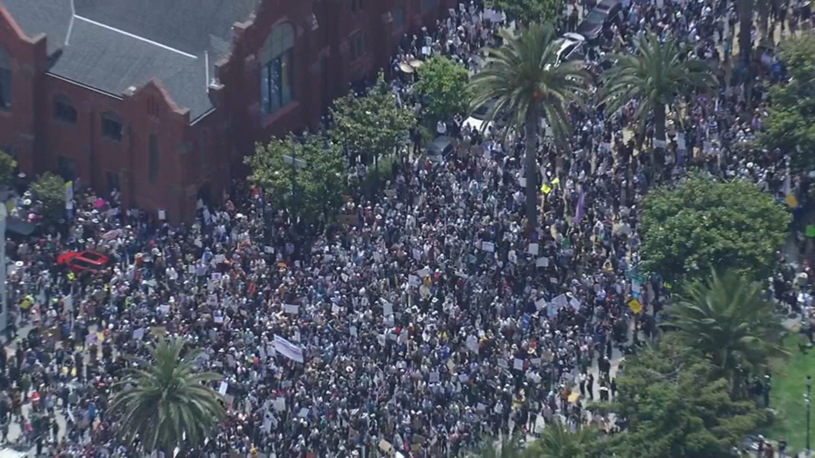 'No Kings' protest take place across Bay Area - ABC7 San Francisco