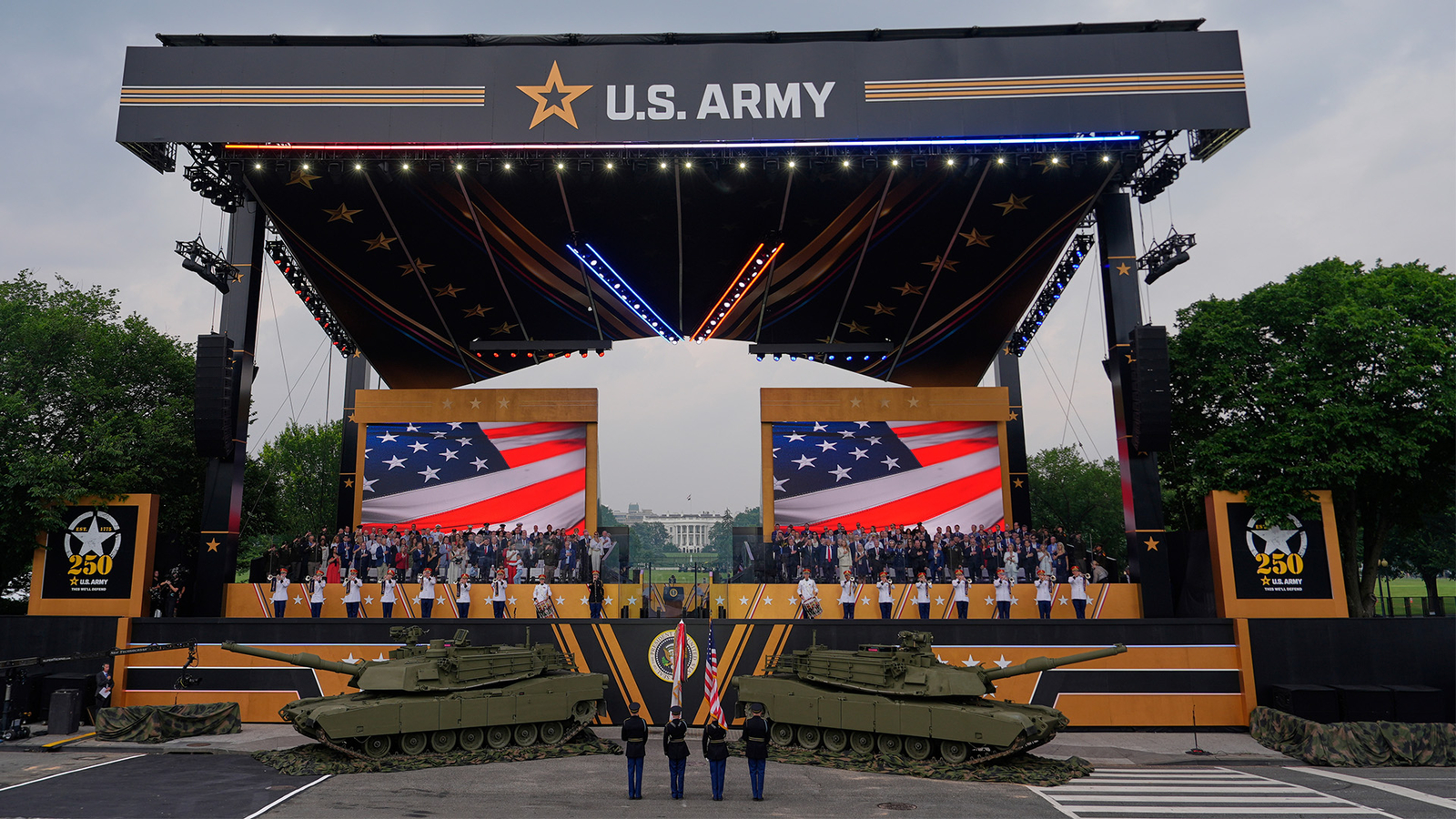 Trump military parade: Photos show commemoration of Army's 250th ...