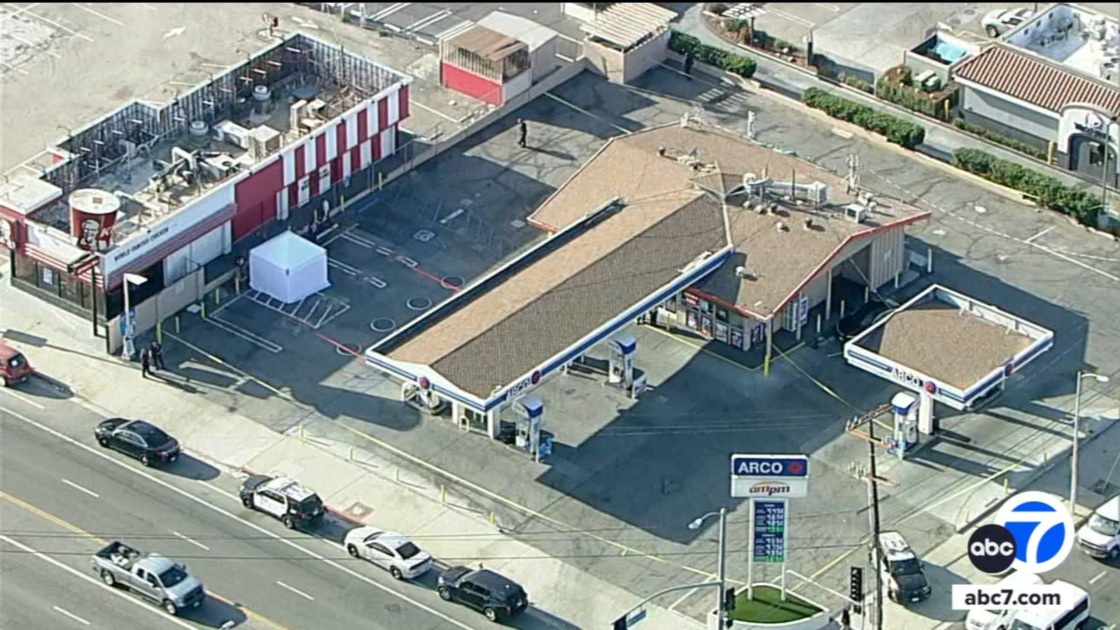 Man found dead in Sun Valley gas station parking lot, Los Angeles ...