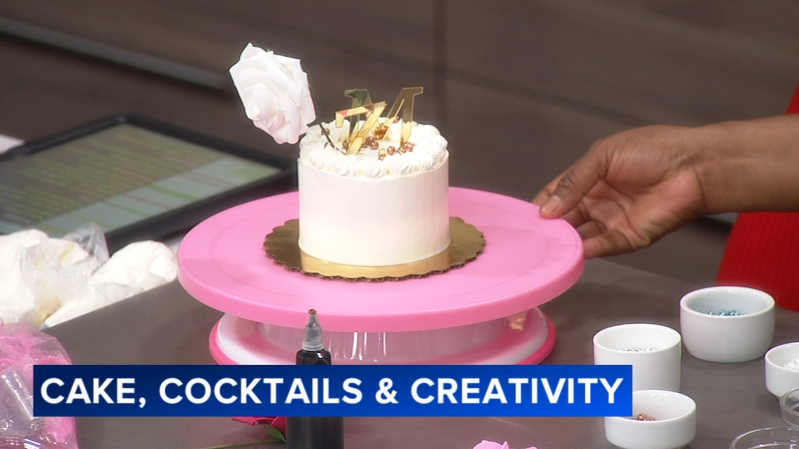 Cake, cocktails & creativity: Chef Yivy serves up sweet fun at 'Sip ...