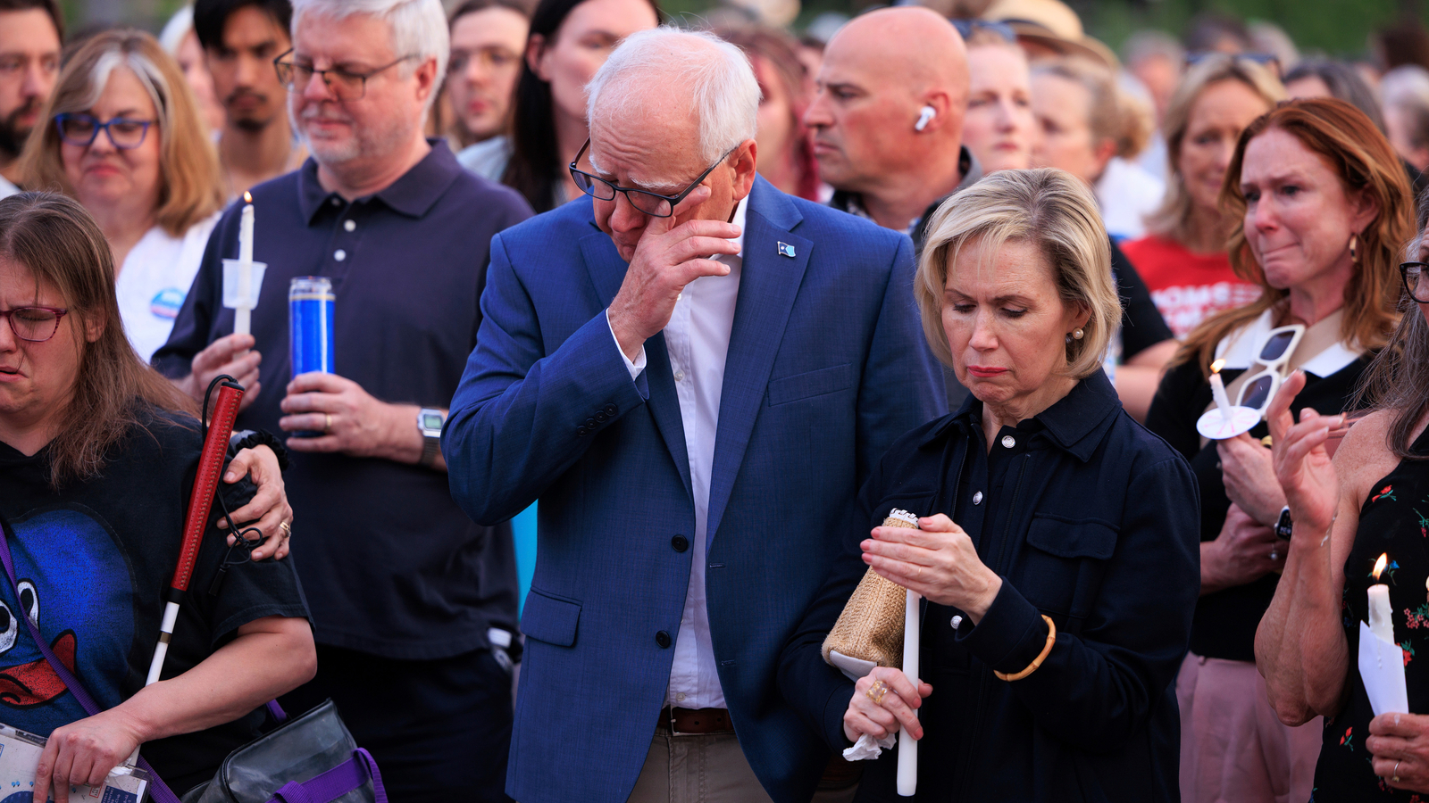 Hundreds gather to remember prominent Minnesota lawmaker and husband ...