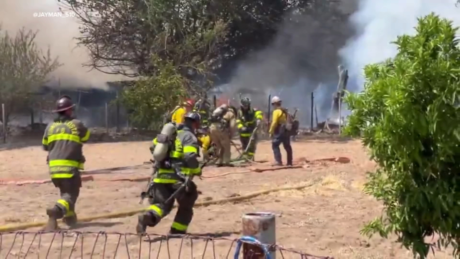 1 home heavily damaged, 6 people displaced in Brentwood fire, officials ...