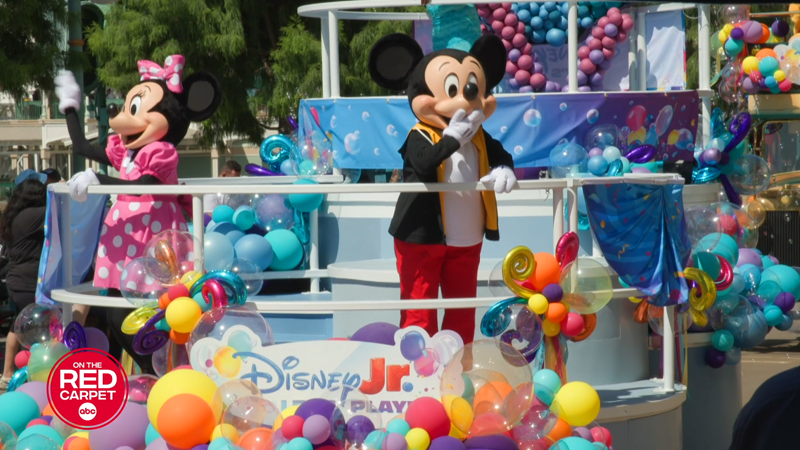 Disneyland Resort 'Disney Jr. Let's Play!' event: kid's activities ...