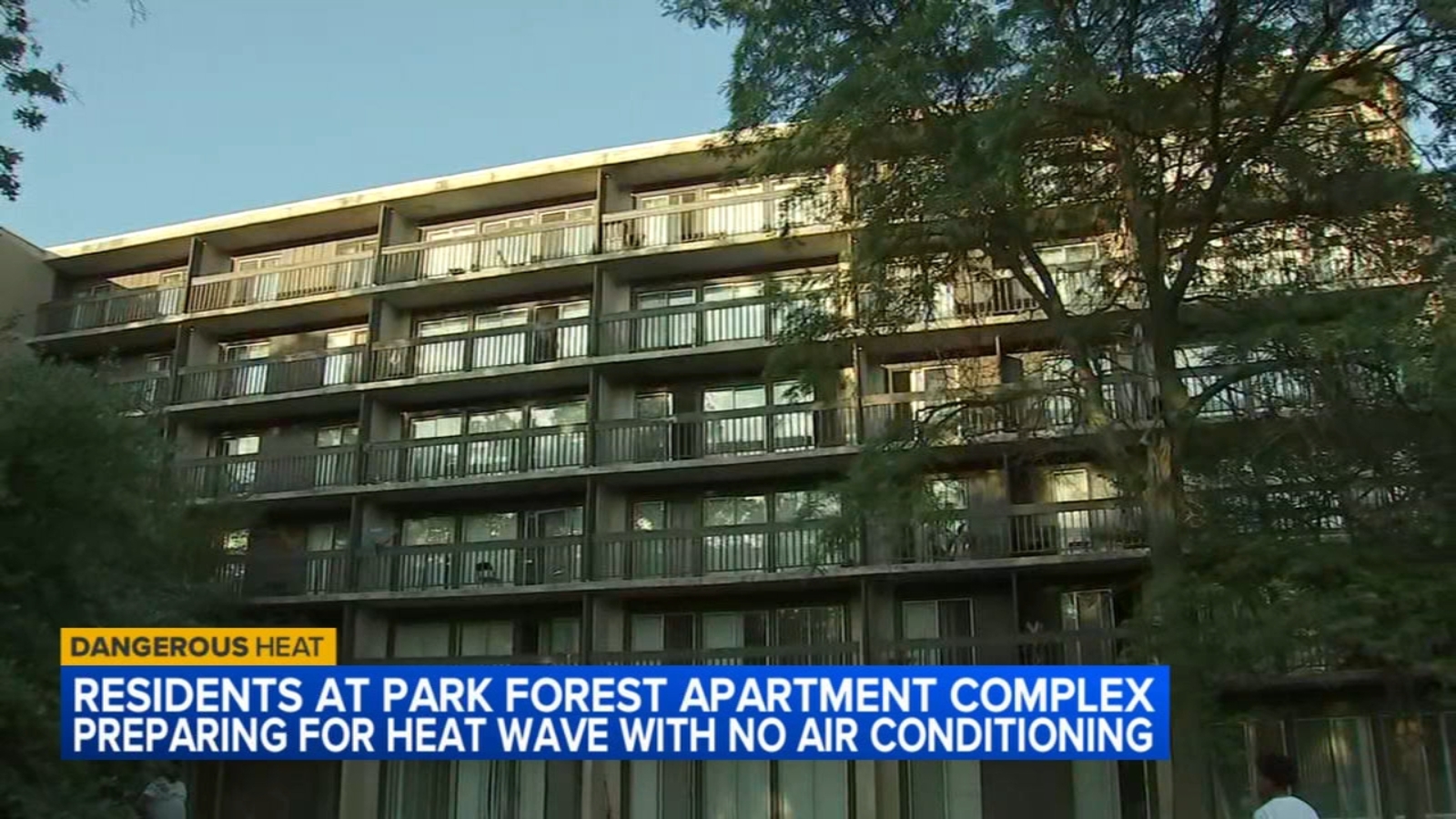 With Extreme Heat Warning in effect for Cook County, temperature rising ...