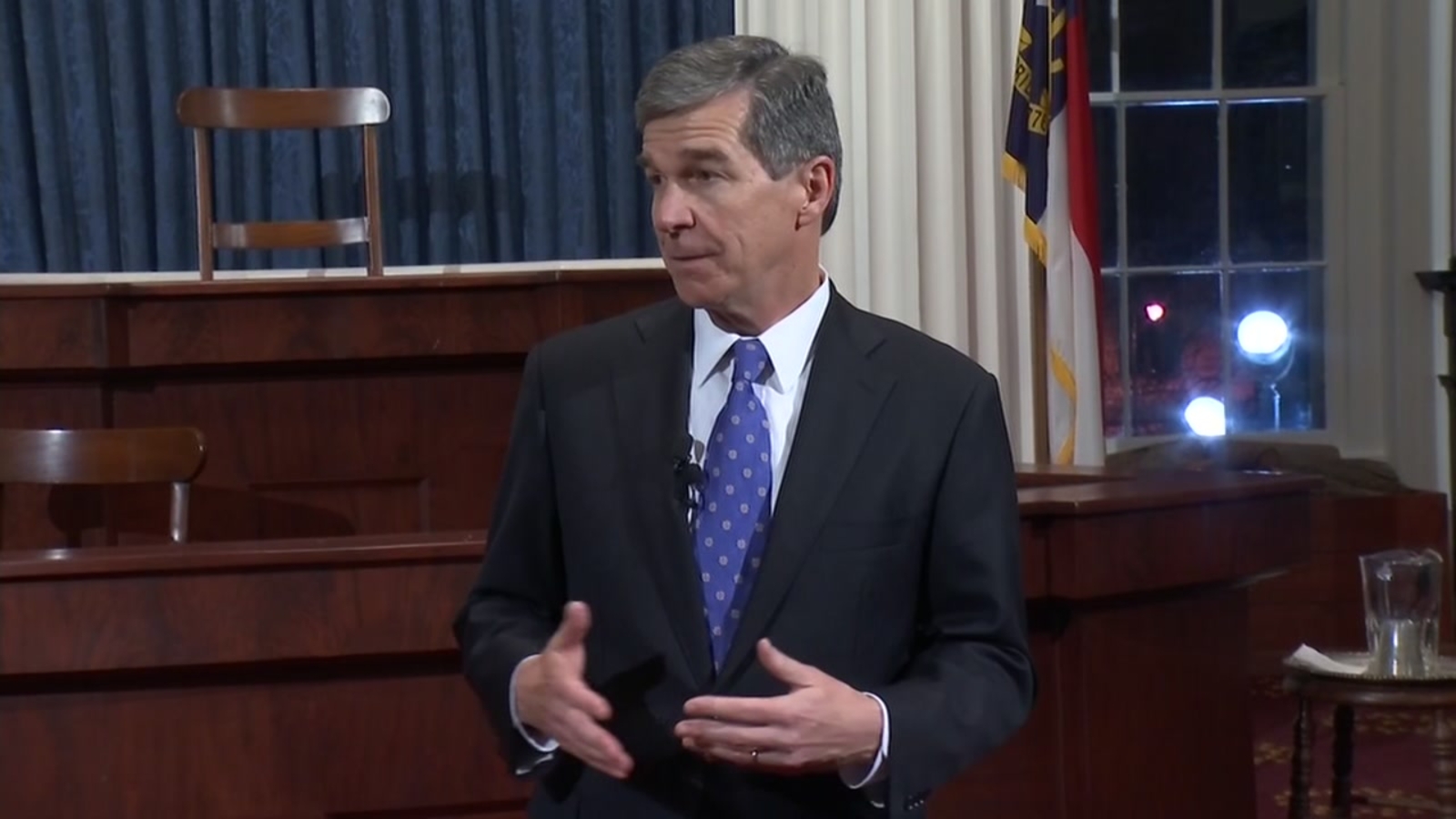 Roy Cooper sworn in as North Carolina governor - ABC11 Raleigh-Durham