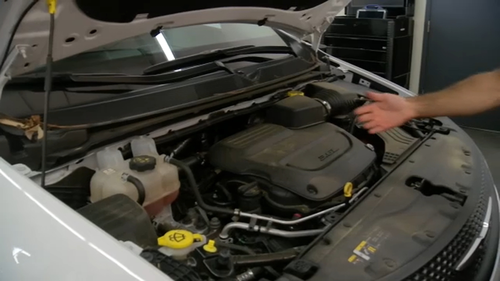 Heat wave car care | Mechanics see uptick in repairs as temperatures ...