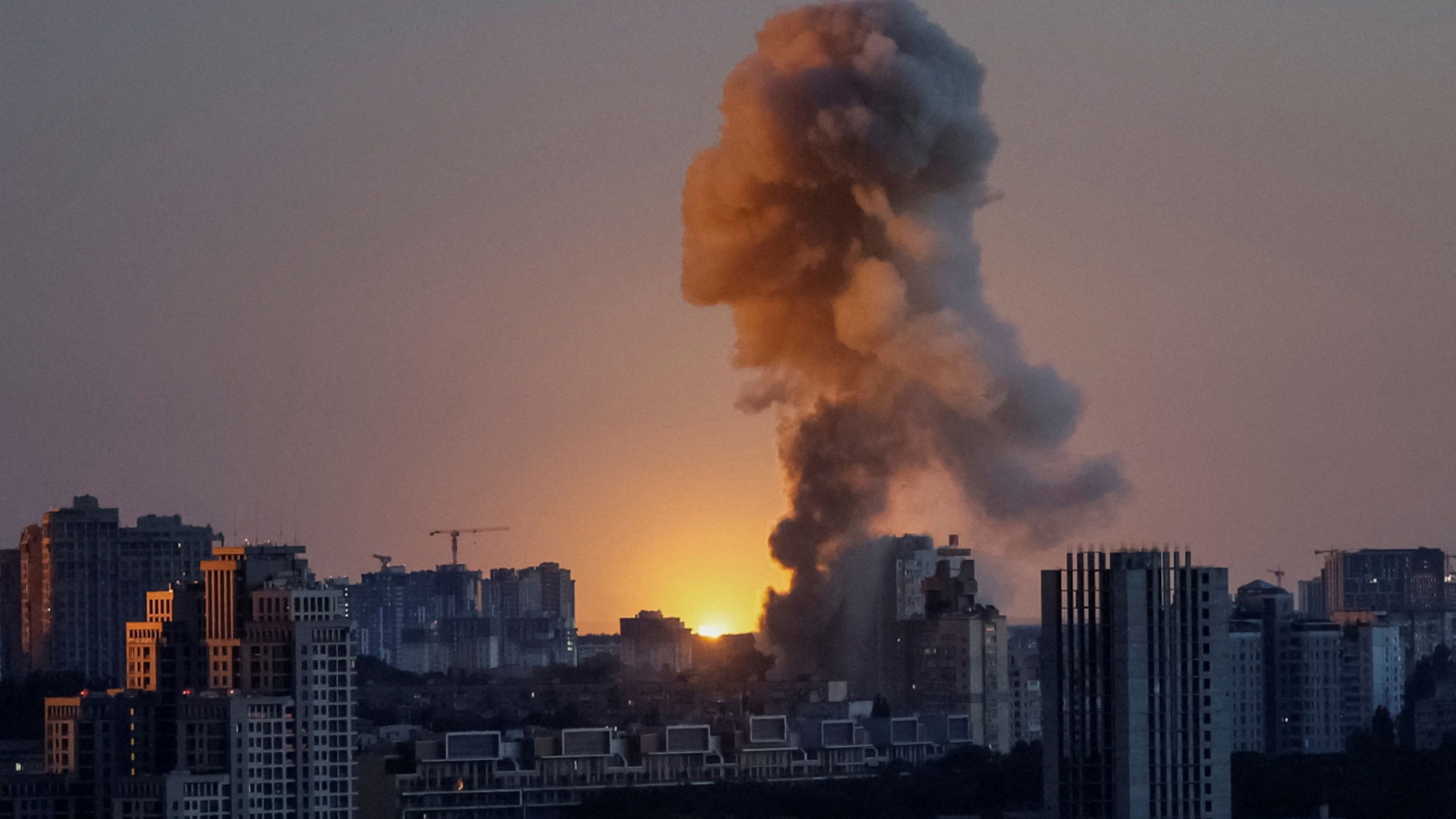 Russia launches the biggest aerial attack since the start of the war ...