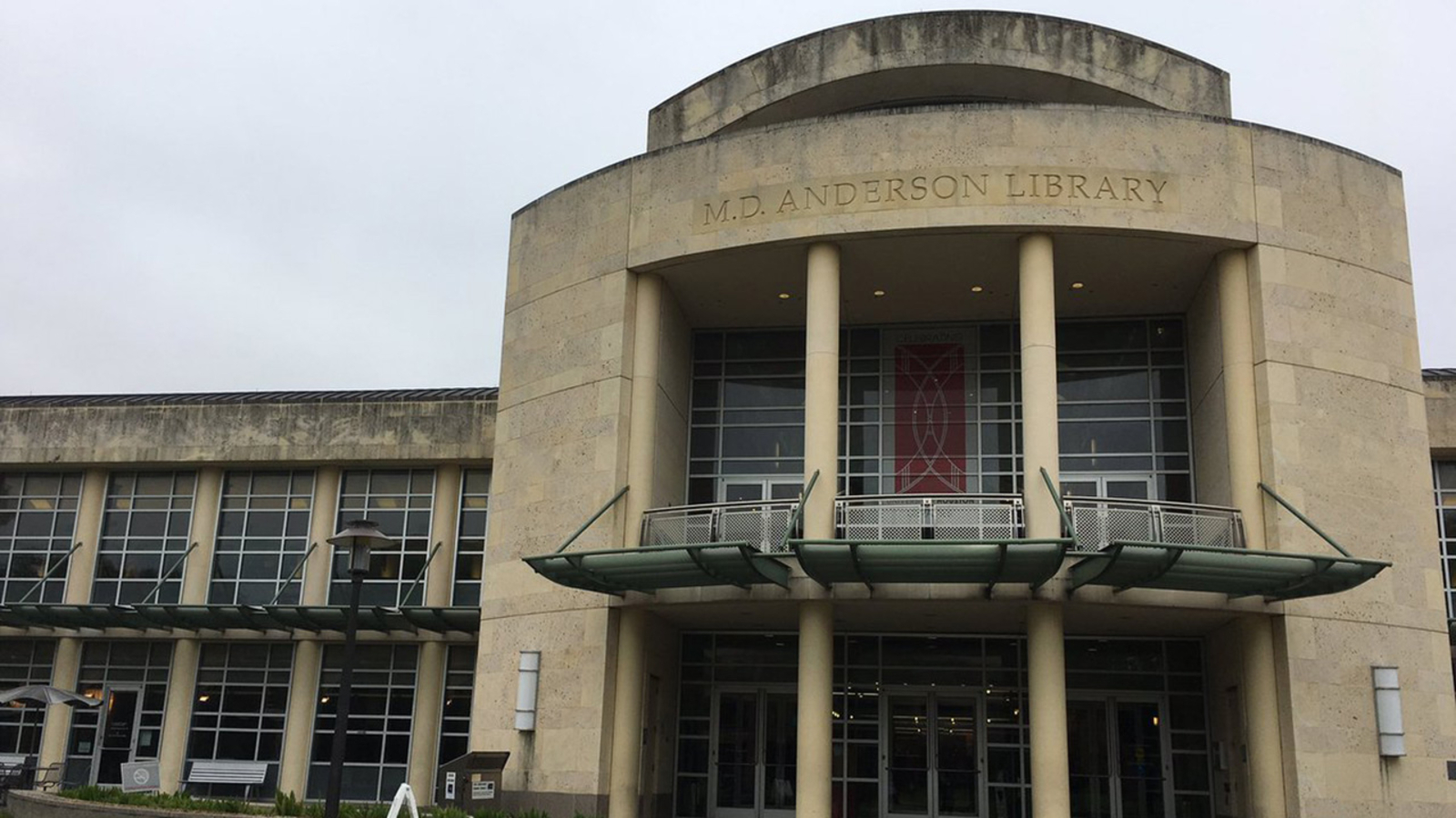 Female student reports sexual assault in UH library - ABC13 Houston