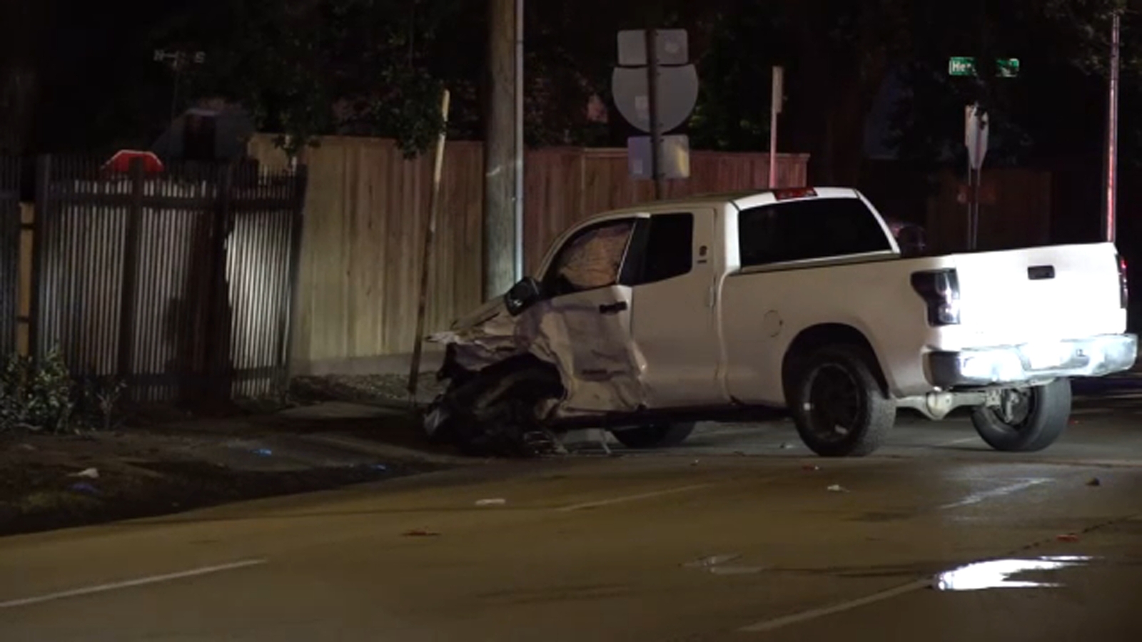 ATM robbery suspect steals man's car, leads HPD on chase before ...