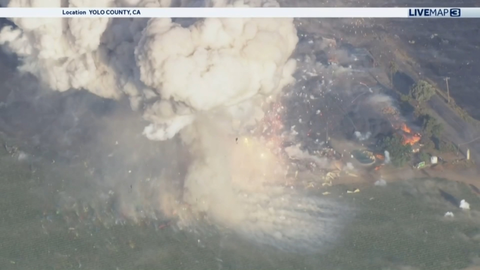 VIDEO: Explosion at Northern California town of Esparto fireworks ...