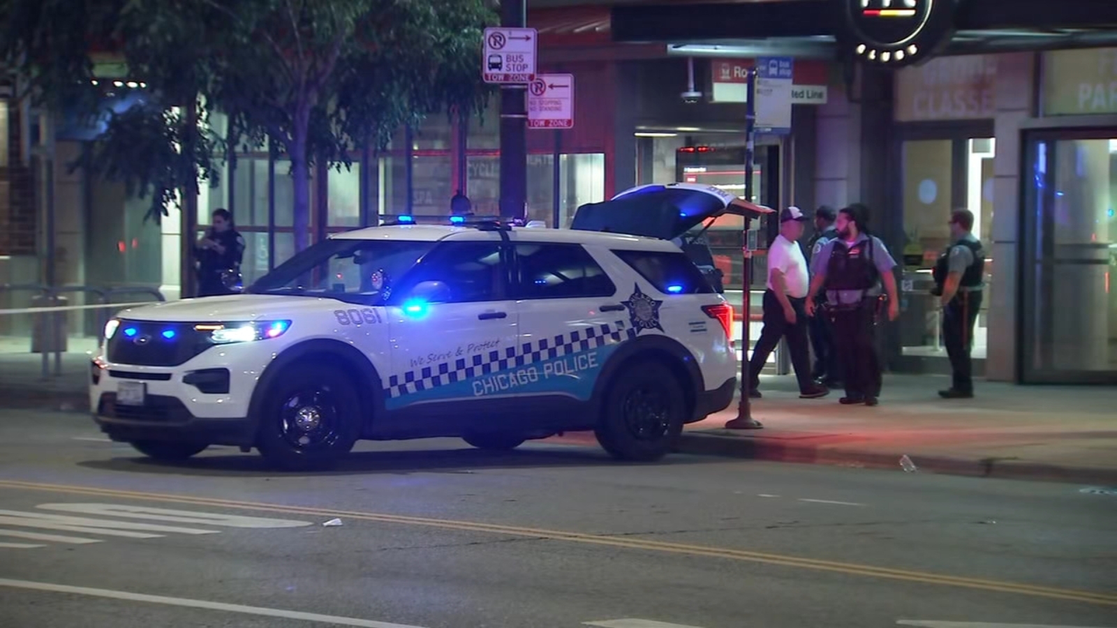 Chicago shooting: Man critically wounded on CTA Red Line train near ...