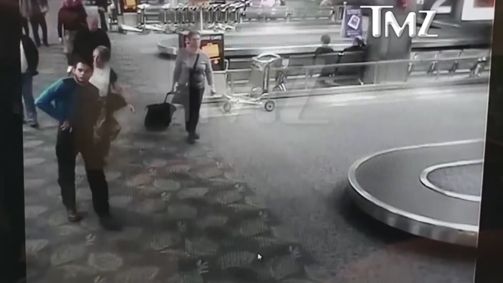 Florida Airport Shooting Suspect Appears In New Video Abc13 Houston
