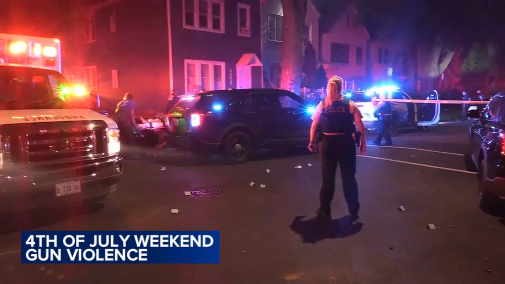 Chicago shootings this weekend: At least 42 shot, 7 killed, in ...