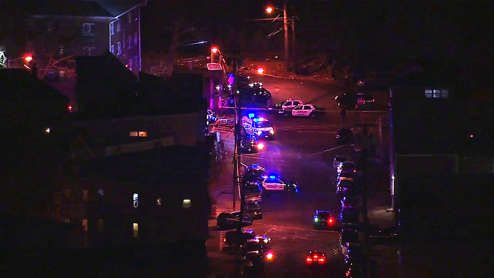 Teen killed, 3 injured in quadruple shooting at Newark housing complex ...