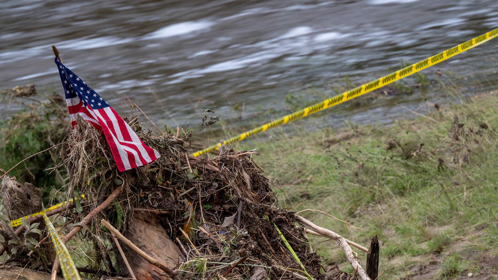 Texas flooding timeline: How rapidly rising waters killed dozens - ABC7 ...
