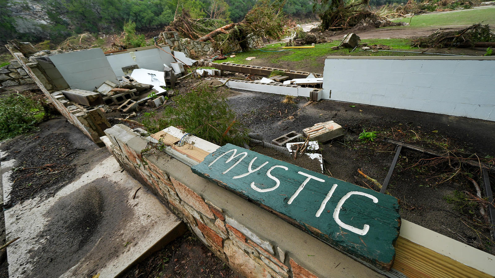 Texas flood: Number of missing drops from nearly 100 to 3 in hard-hit ...