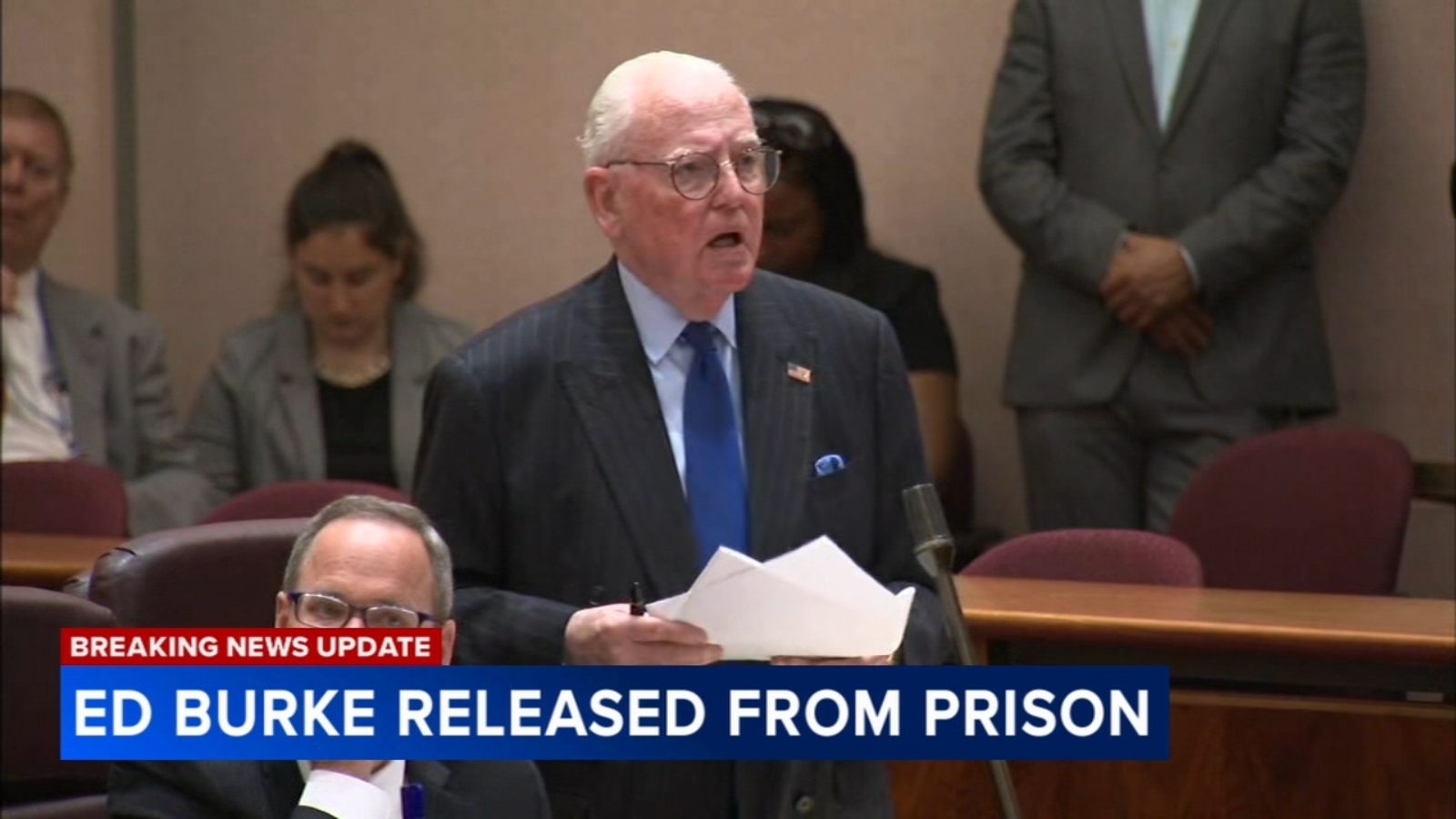Former Chicago Alderman Ed Burke released from Illinois prison; arrives ...