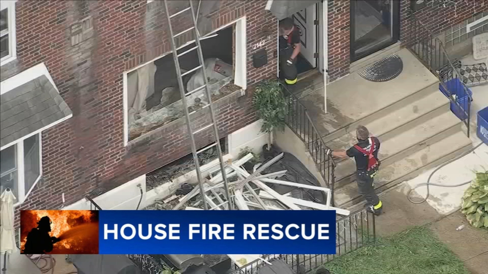 Roofer and neighbor alert Philadelphia family to house fire - 6abc ...