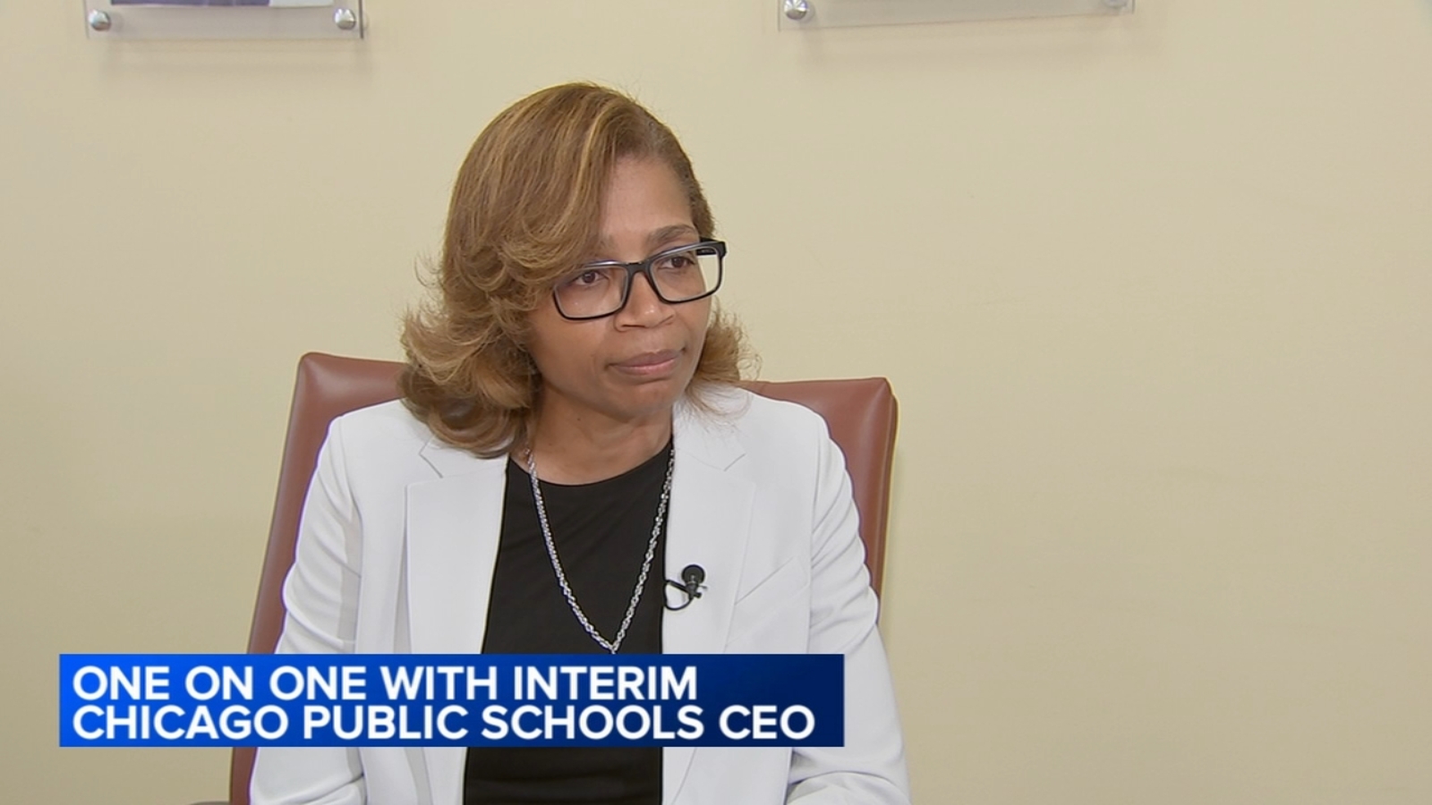 New interim Chicago Public Schools CEO Dr. Macquline King speaks in ...