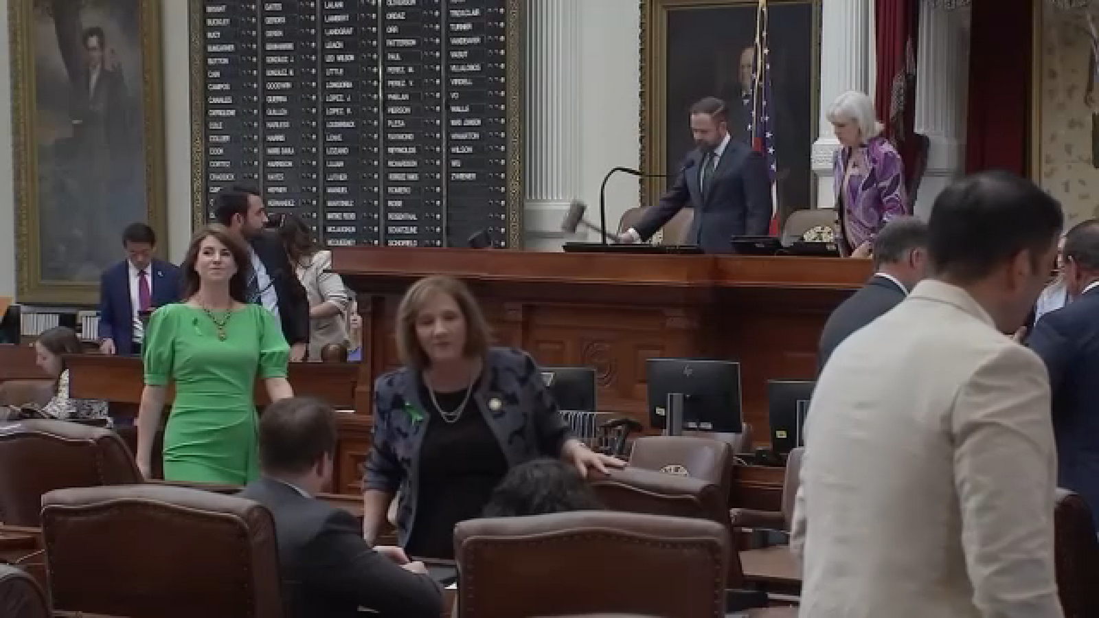 Day 1 of Texas special session starts with Democrats signaling they ...
