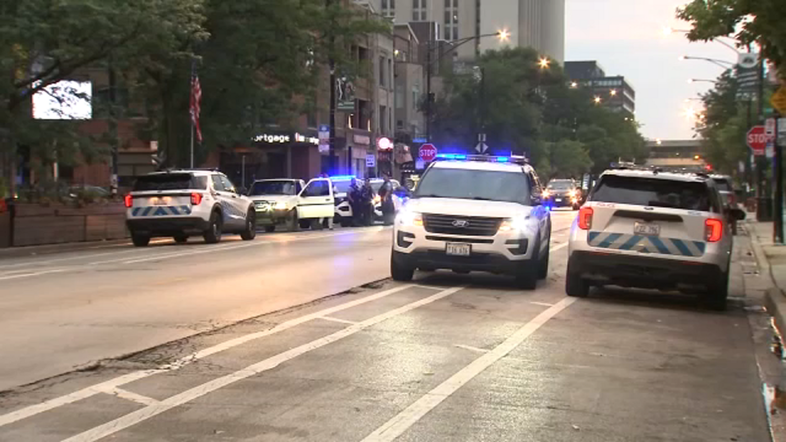 Chicago shooting: Man shot in Ukrainian Village on Hoyne Avenue near ...