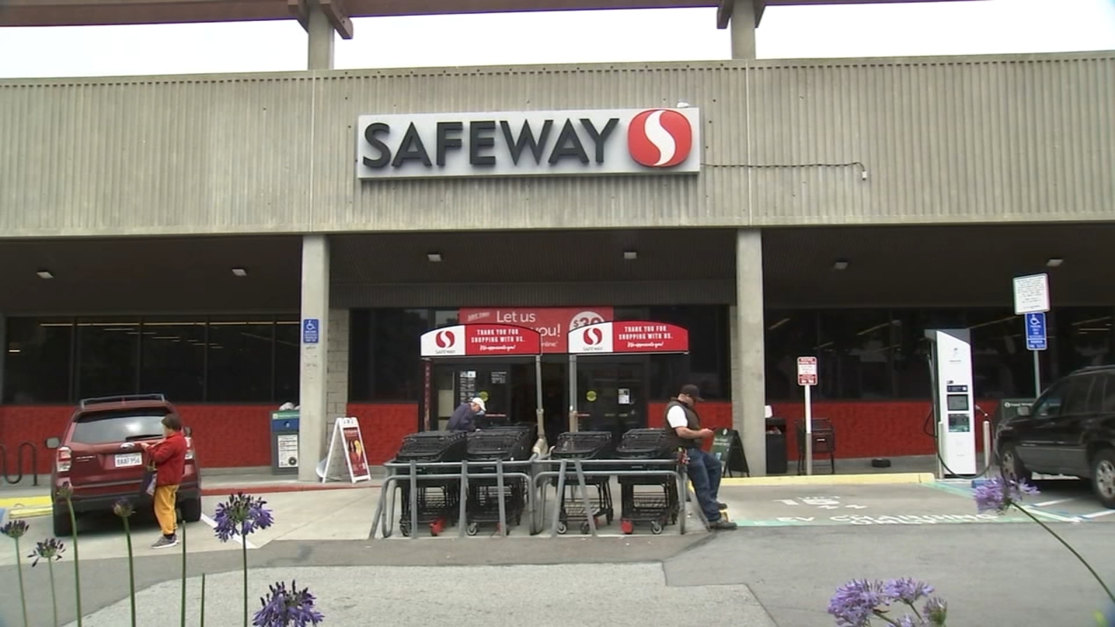 Safeway strike averted for 25,000 employees after union and Albertsons ...