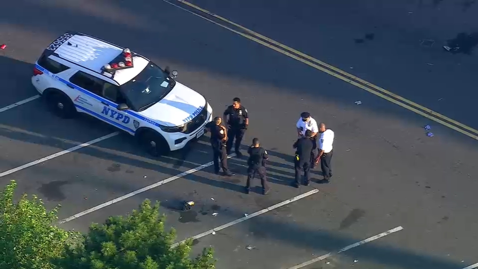 2 young men fatally shot in parking lot of Ferry Point Park in the ...