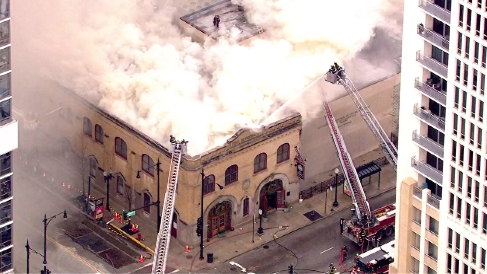 Chicago Firehouse Restaurant reopening Friday, 2 years after fire ...
