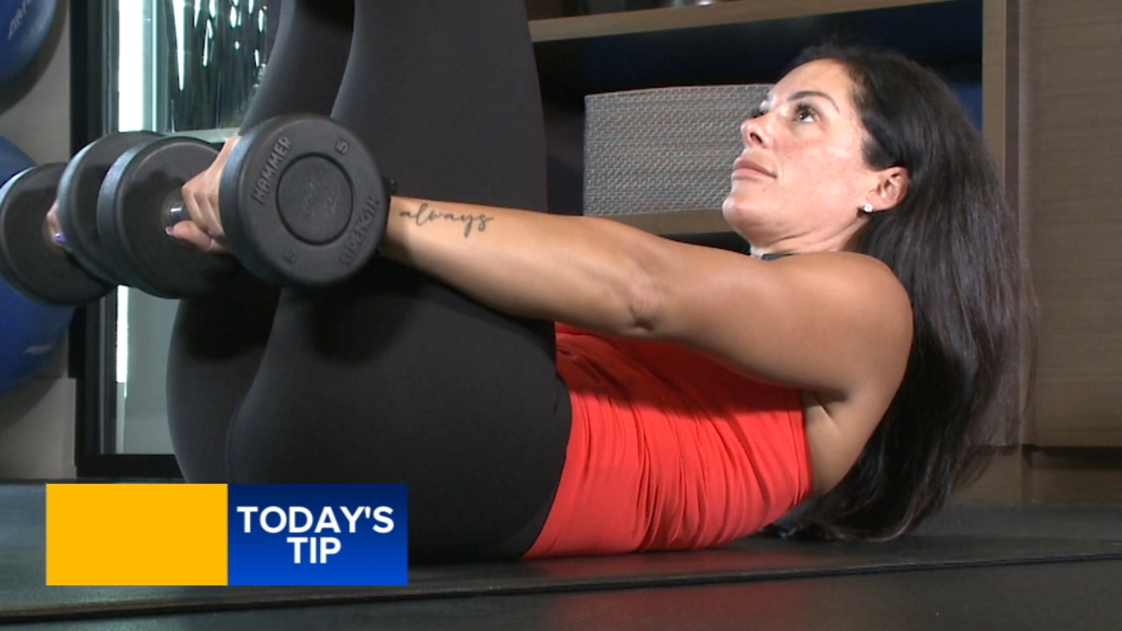 Tabletop crunch with weighted tap - Today's Tip - 6abc Philadelphia