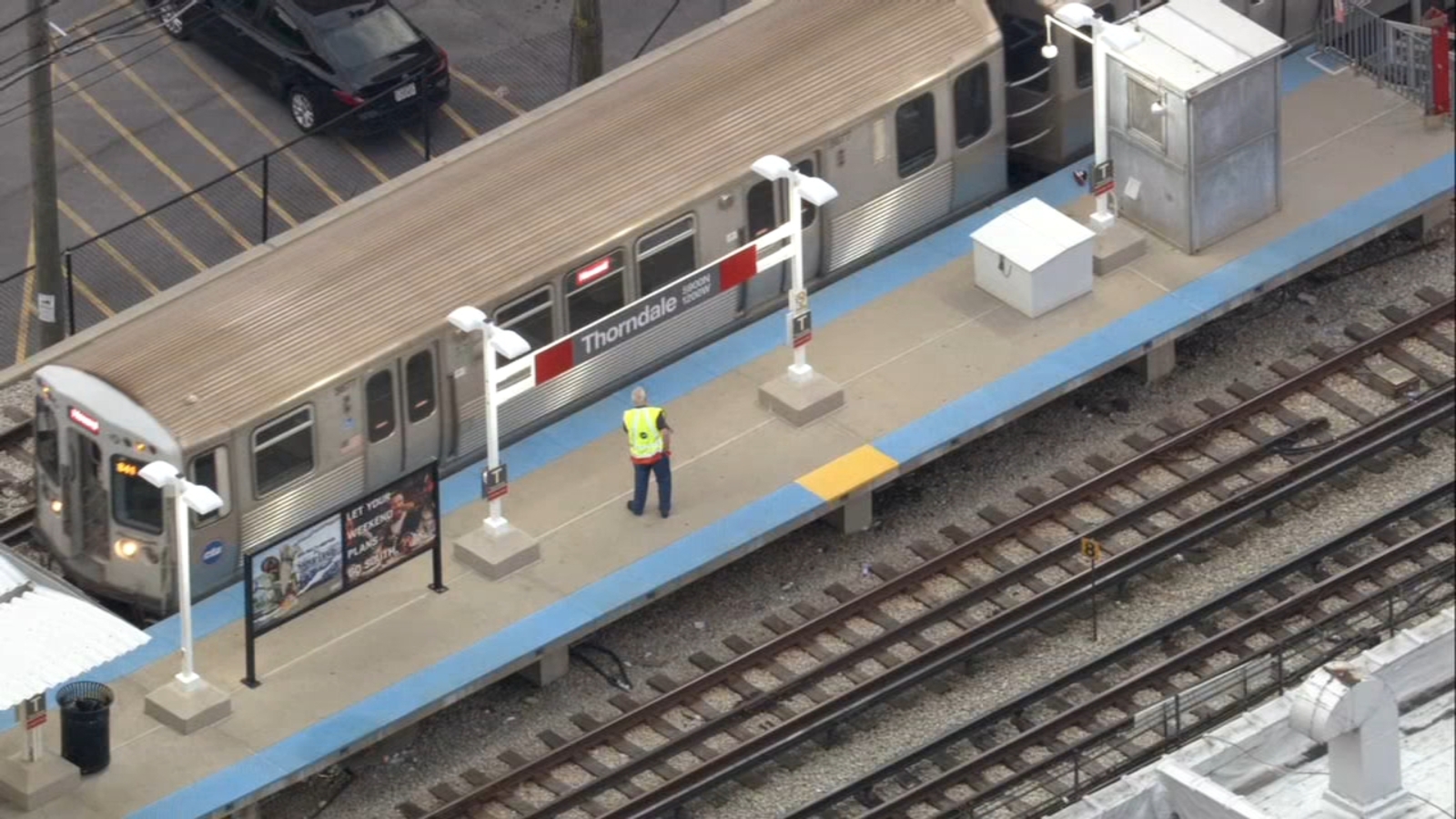 Chicago CTA Red Line: Man struck after falling tracks at Thorndale ...