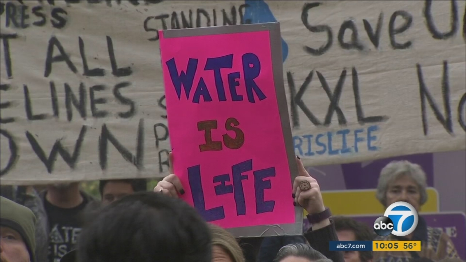 Protesters march against Dakota Access Pipeline at Pershing Square ...