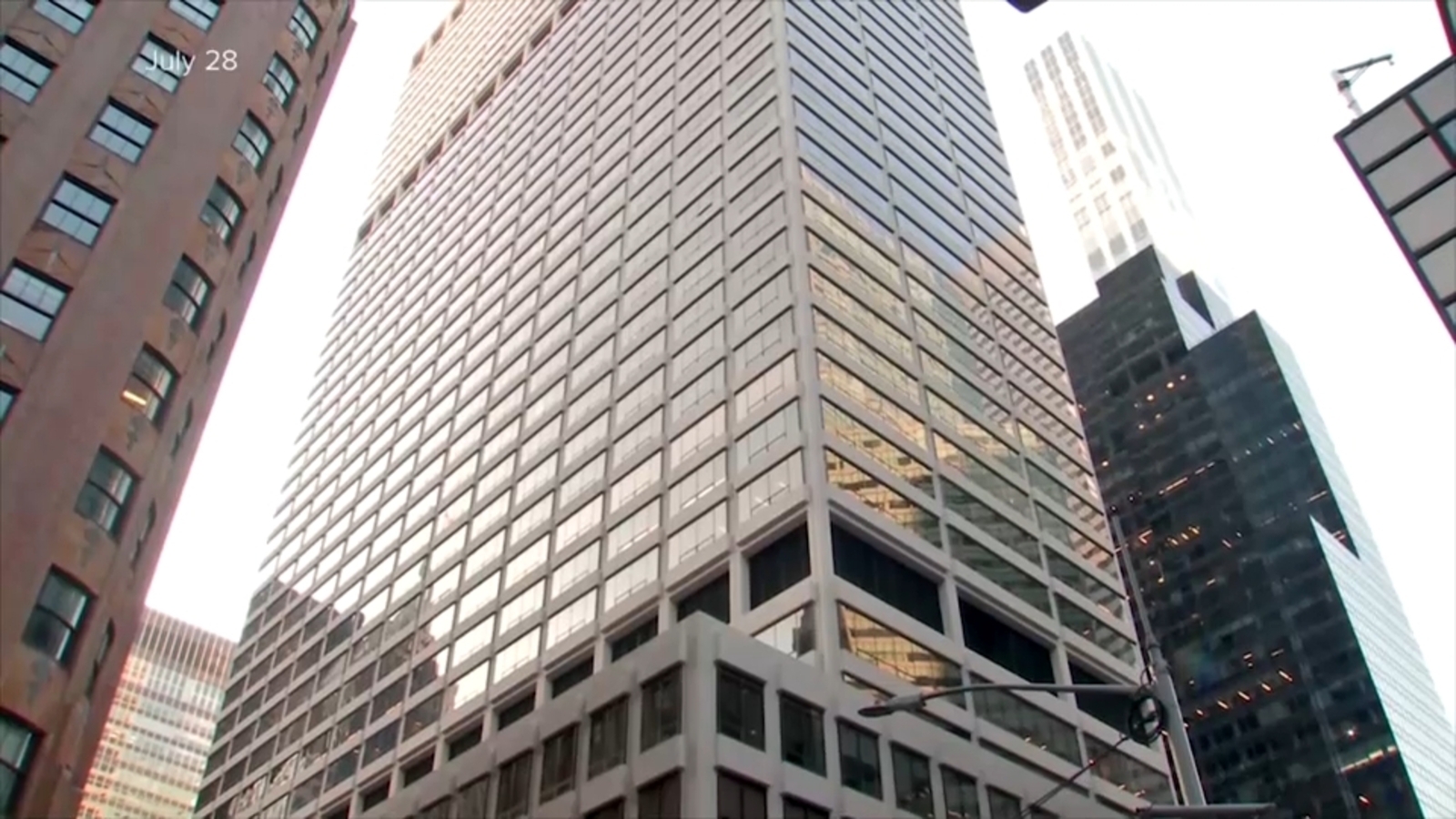 Mass shooting NYC: 345 Park Avenue lobby reopens Monday - ABC7 New York