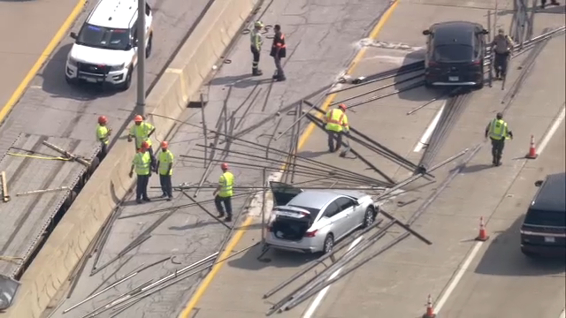 Chicago area traffic: Semi loses load of pipes on I-88 near Route 53 in Lisle near Morton ...