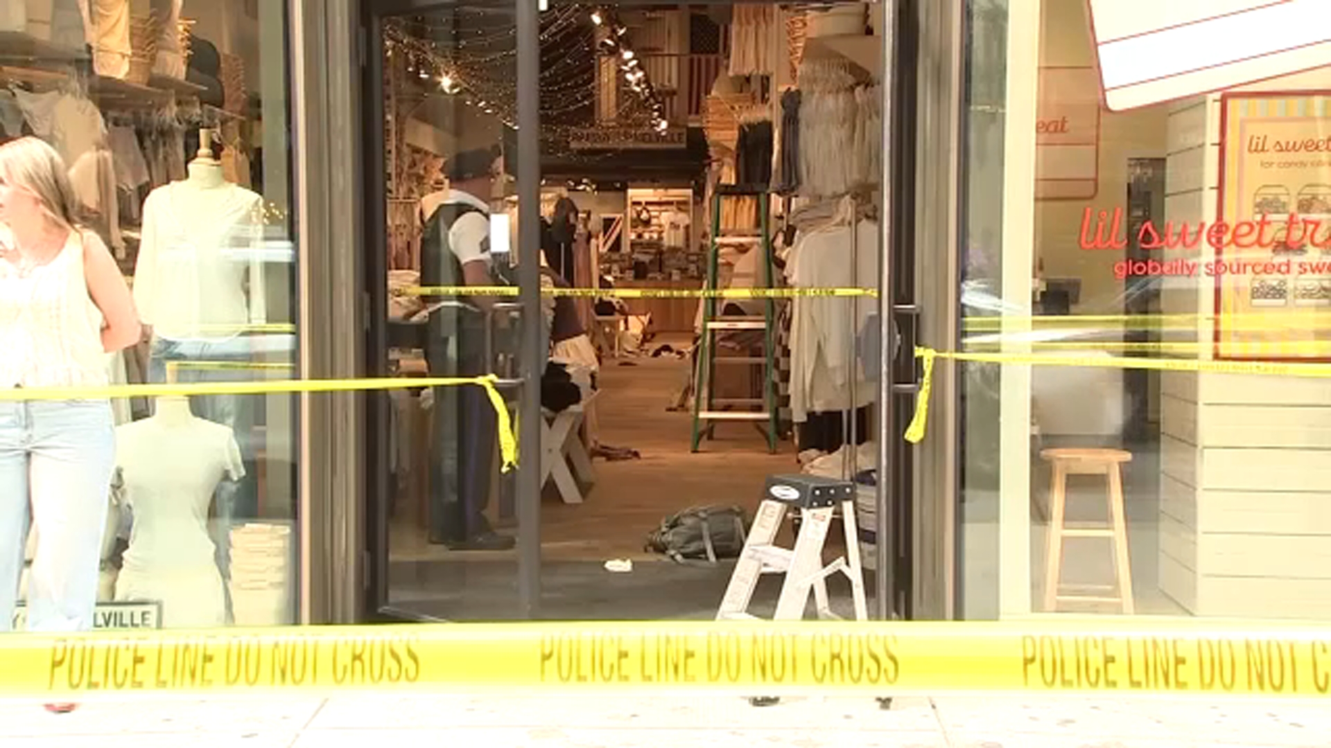 Shot fired during robbery at Brandy Melville store in Center City ...
