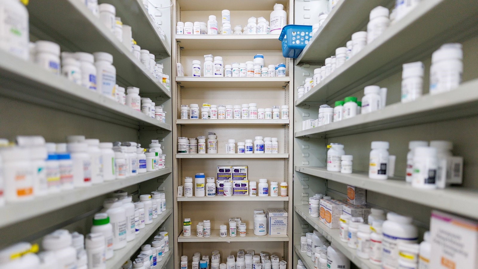 Trump is promising to slash drug prices by 1,500% | Here's what's ...