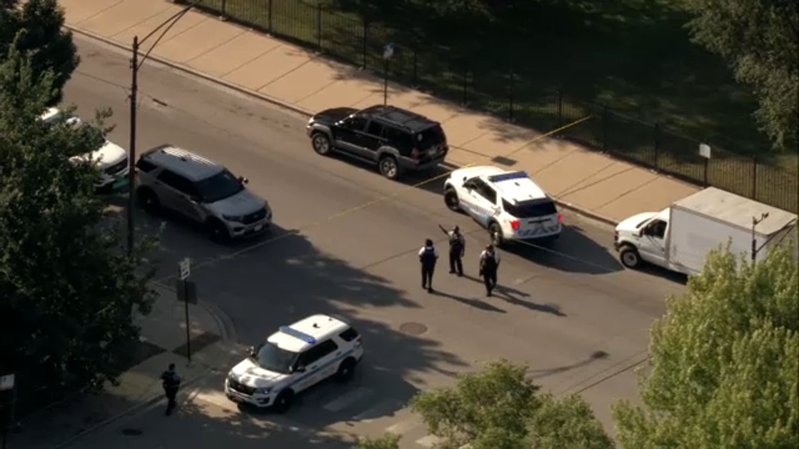 Bronzeville, Chicago shooting today: 5 hurt in mass shooting outside ...