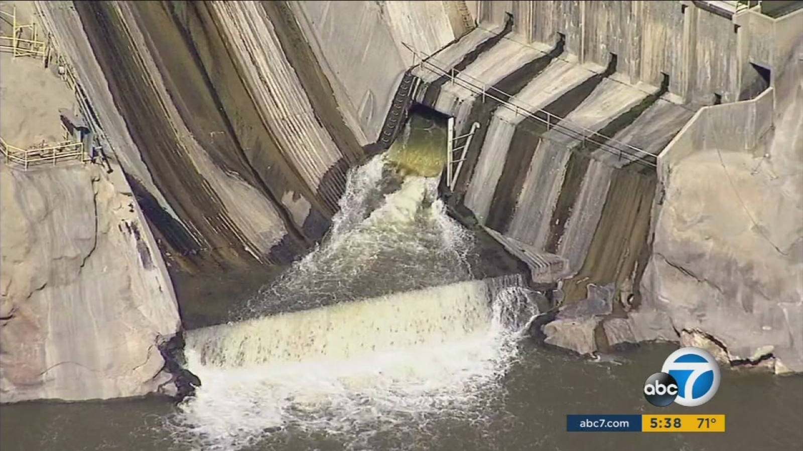 LA County dams getting safety evaluation amid Oroville Dam situation ...