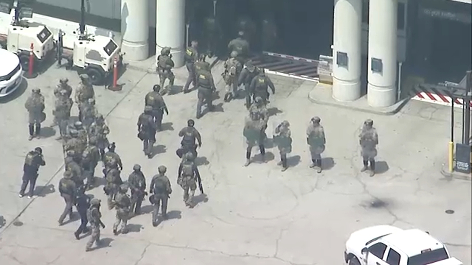 Federal agents conduct operation in Little Tokyo, Los Angeles, outside ...